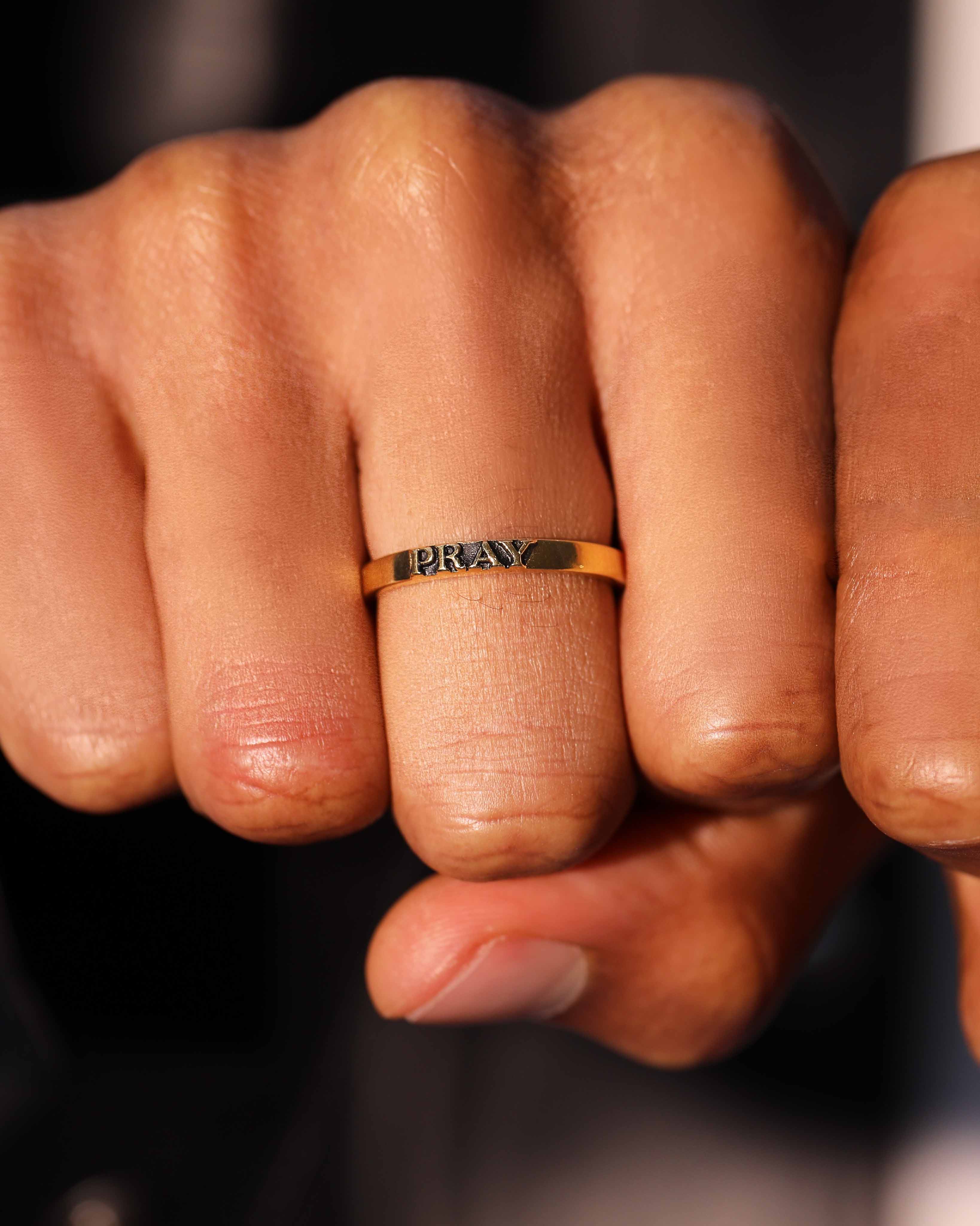 Pray Ring – Martyre