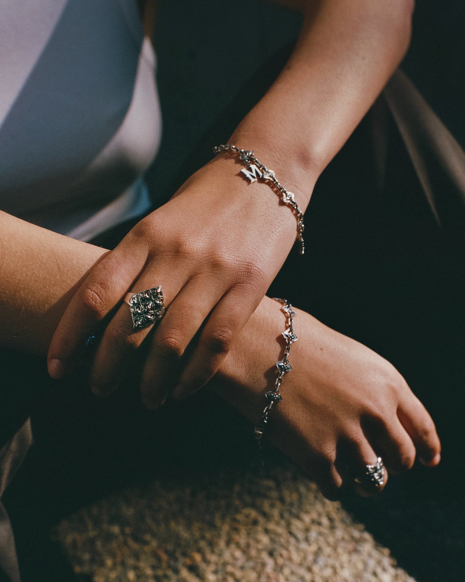 Infinite Ring – Martyre